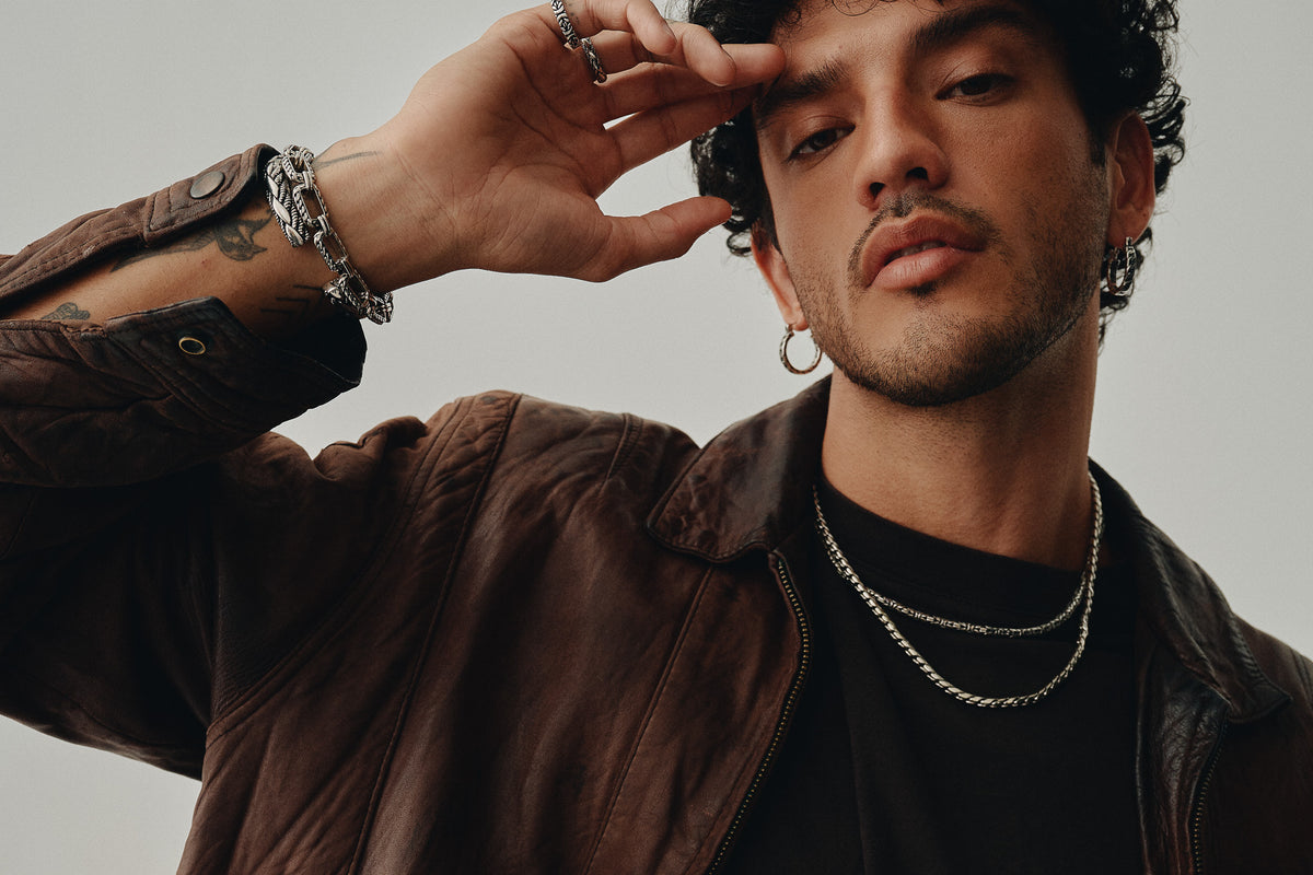 How Silver Jewelry Has Become 2024’s Biggest Unisex Jewelry Trend ...